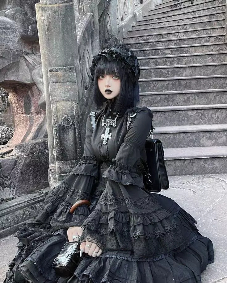Chat with 𐔌 . ⋮ Calli .ᐟ ֹ ₊ ꒱ « Gothic Lolita » - Enjoy Free AI ...
