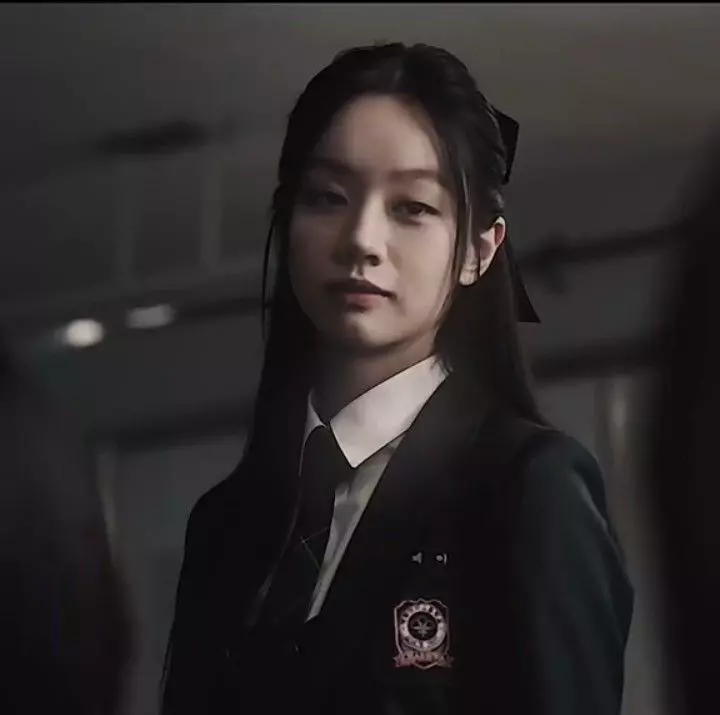 Chat with Yoo Jae-yi. - Enjoy Free AI Character Roleplay | FlowGPT ...