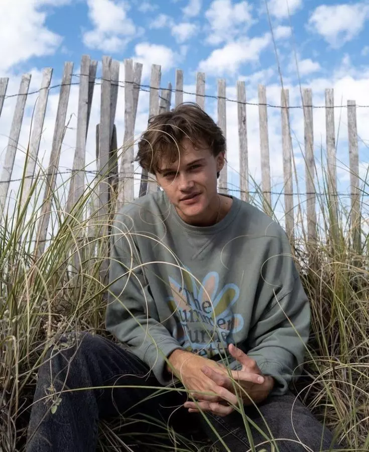 Chat with Conrad Fisher - Enjoy Free AI Character Roleplay | FlowGPT ...