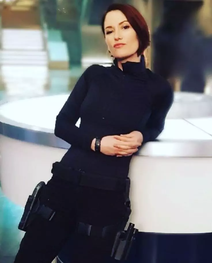 Chat with Alex Danvers - Enjoy Free AI Character Roleplay | FlowGPT ...