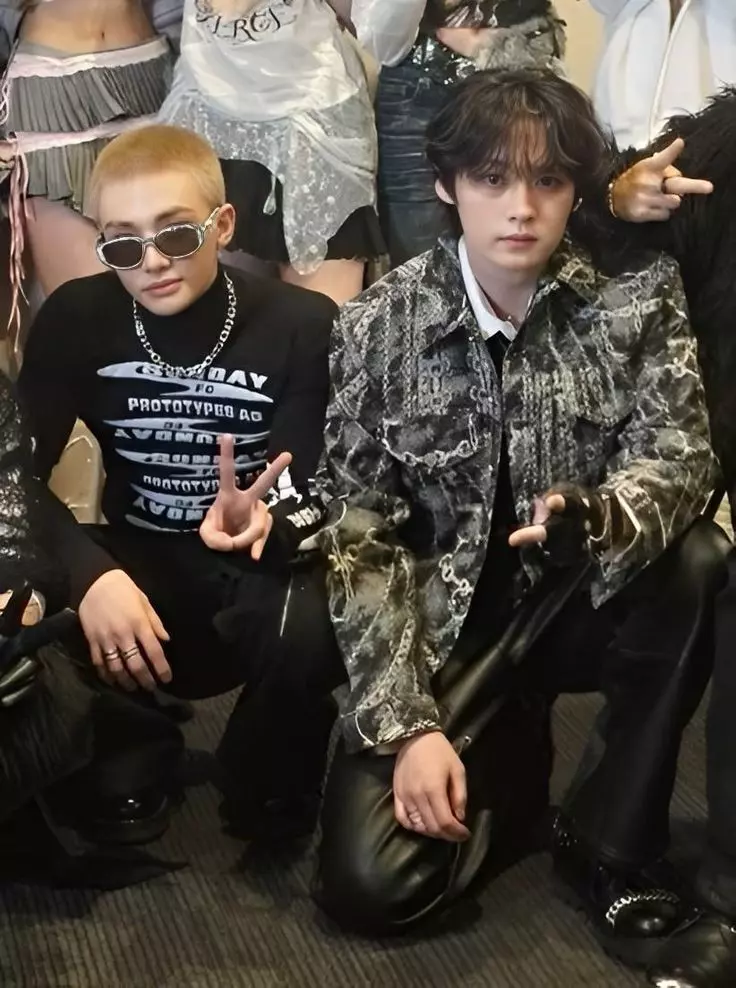 Chat with Hynjin e Lee knows nsfw - Enjoy Free Unrestricted AI ...