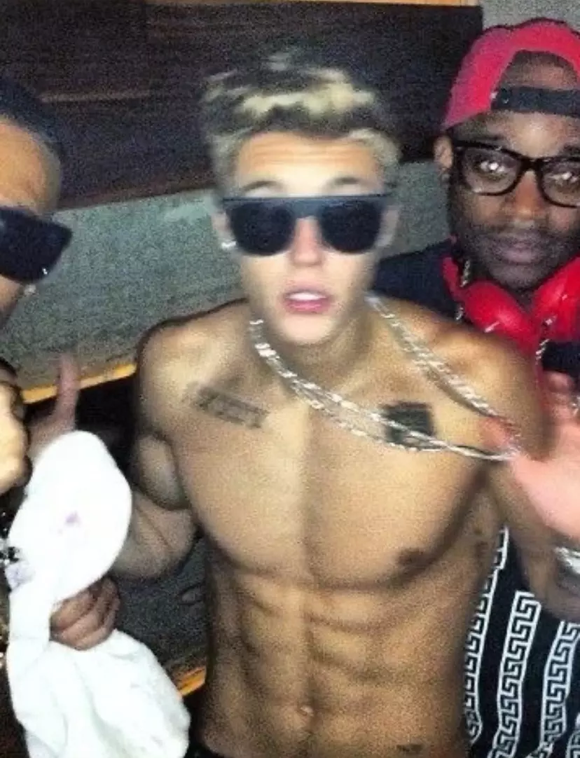 Chat with Justin Bieber nsfw - Enjoy Free Unrestricted AI Character ...