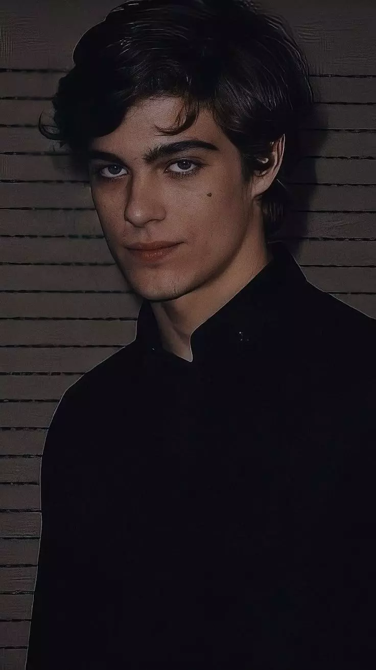 Chat with Theodore Nott - Enjoy Free AI Character Roleplay | FlowGPT ...