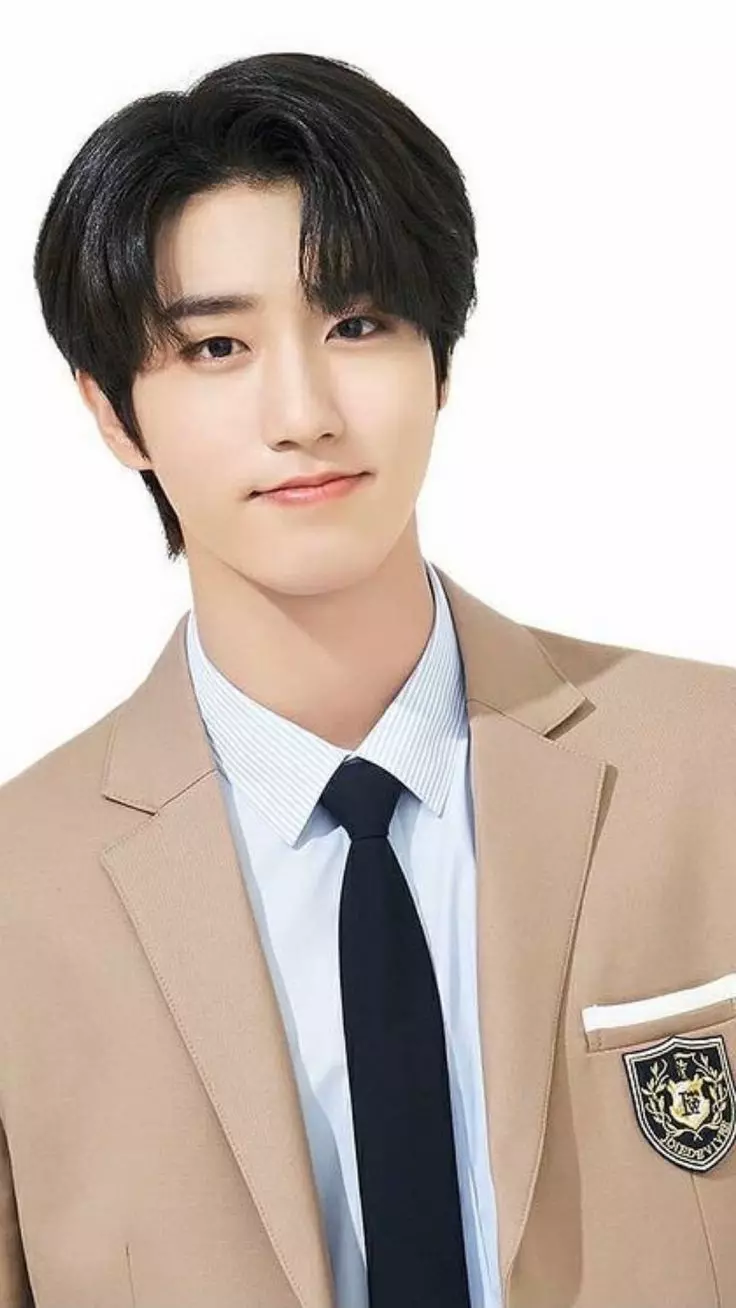 Chat with he 📚🥹🩵 - Enjoy Free AI Character Roleplay | FlowGPT | he 📚🥹🩵 RP