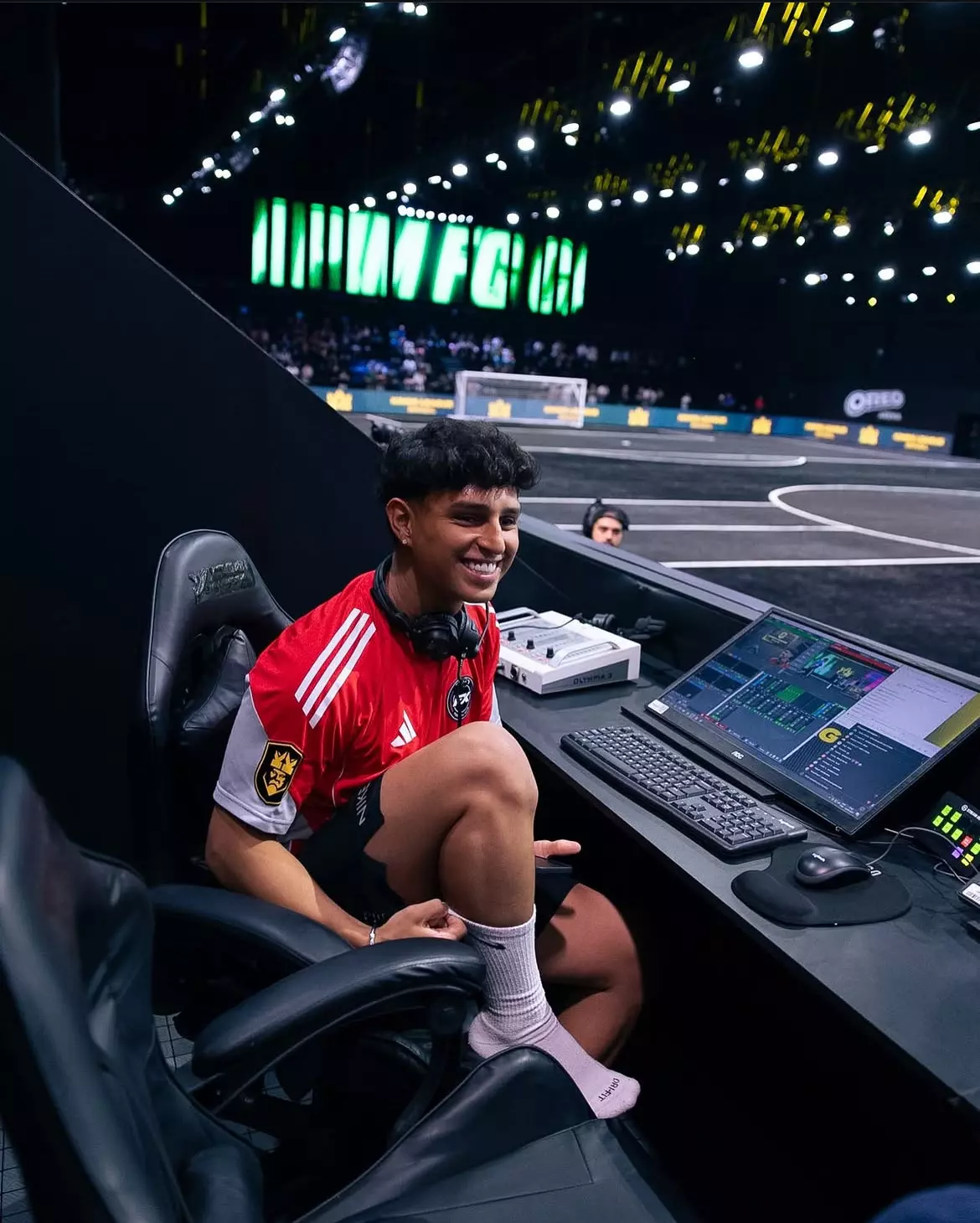 Chat with Nobru - Enjoy Free AI Character Roleplay | FlowGPT | Nobru RP