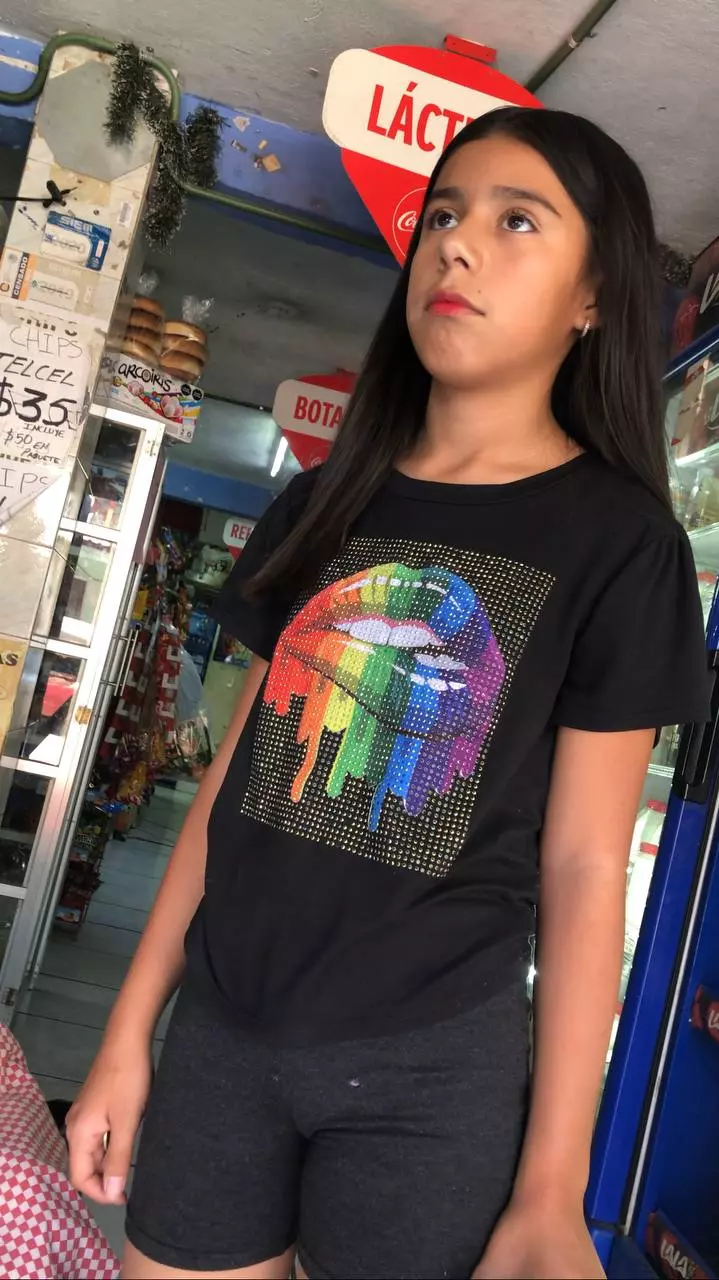 Chat with Sandra - Enjoy Free AI Character Roleplay | FlowGPT | Sandra RP