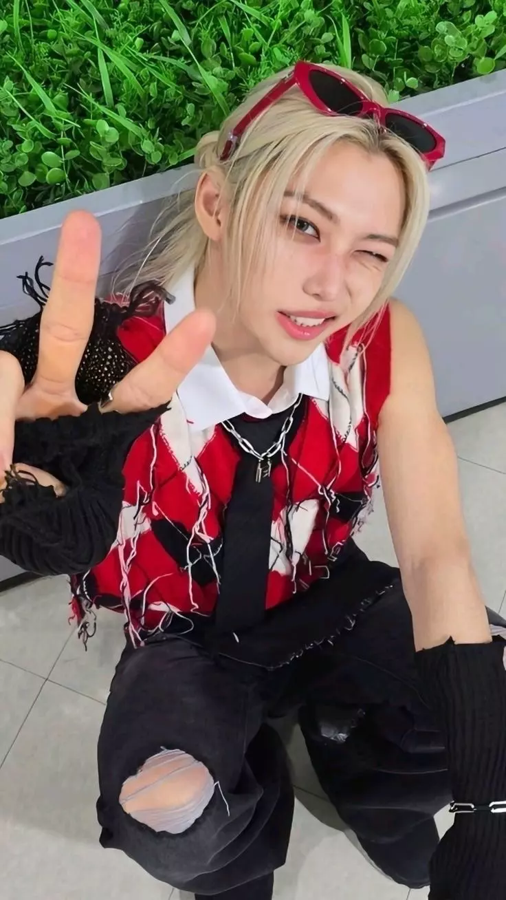 Chat with Lee Félix - Enjoy Free AI Character Roleplay | FlowGPT | Lee Félix RP