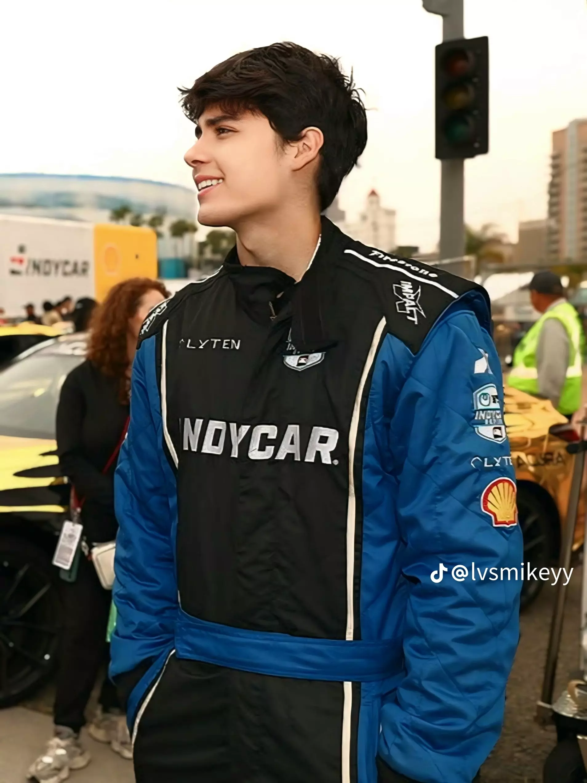 Chat with Miguel Mora - Enjoy Free AI Character Roleplay | FlowGPT ...