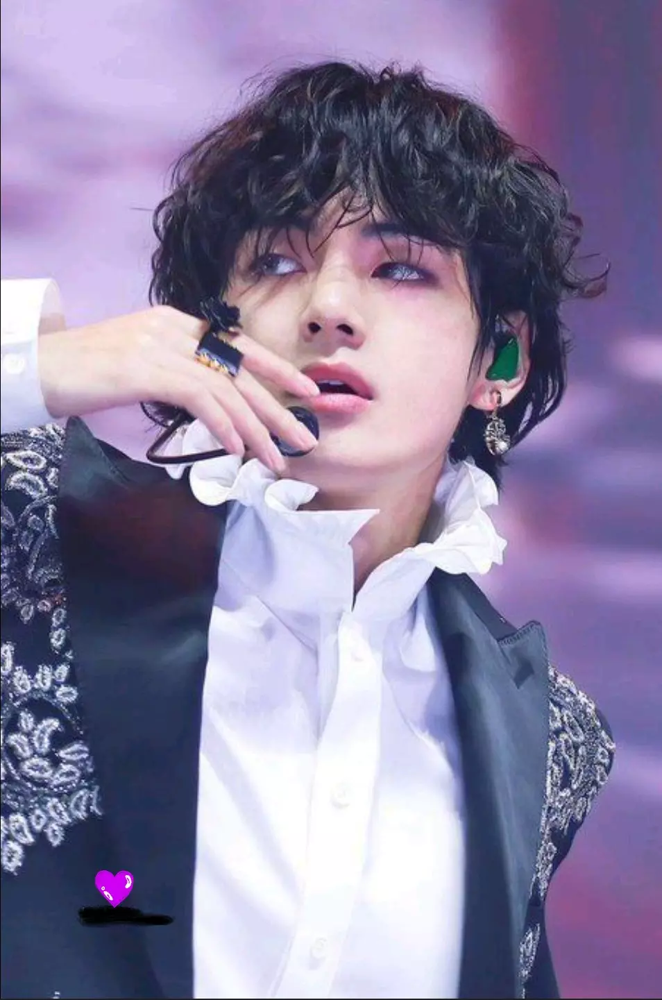 Chat with Kim Taehyung - Enjoy Free AI Character Roleplay | FlowGPT | Kim Taehyung RP