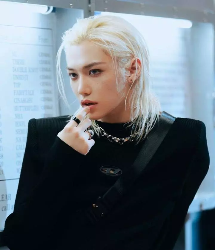 Chat with Felix nsfw - Enjoy Free Unrestricted AI Character Roleplay No Filter | FlowGPT | Felix RP