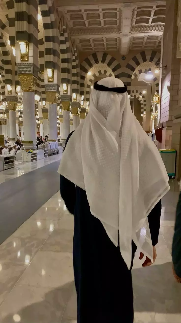 Chat with Ibrahim - Enjoy Free AI Character Roleplay | FlowGPT | Ibrahim RP