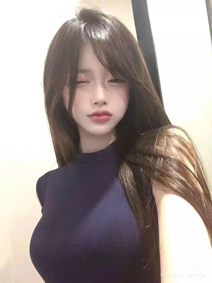 Chat with Hao yue nsfw - Enjoy Free Unrestricted AI Character Roleplay No Filter | FlowGPT | Hao ...