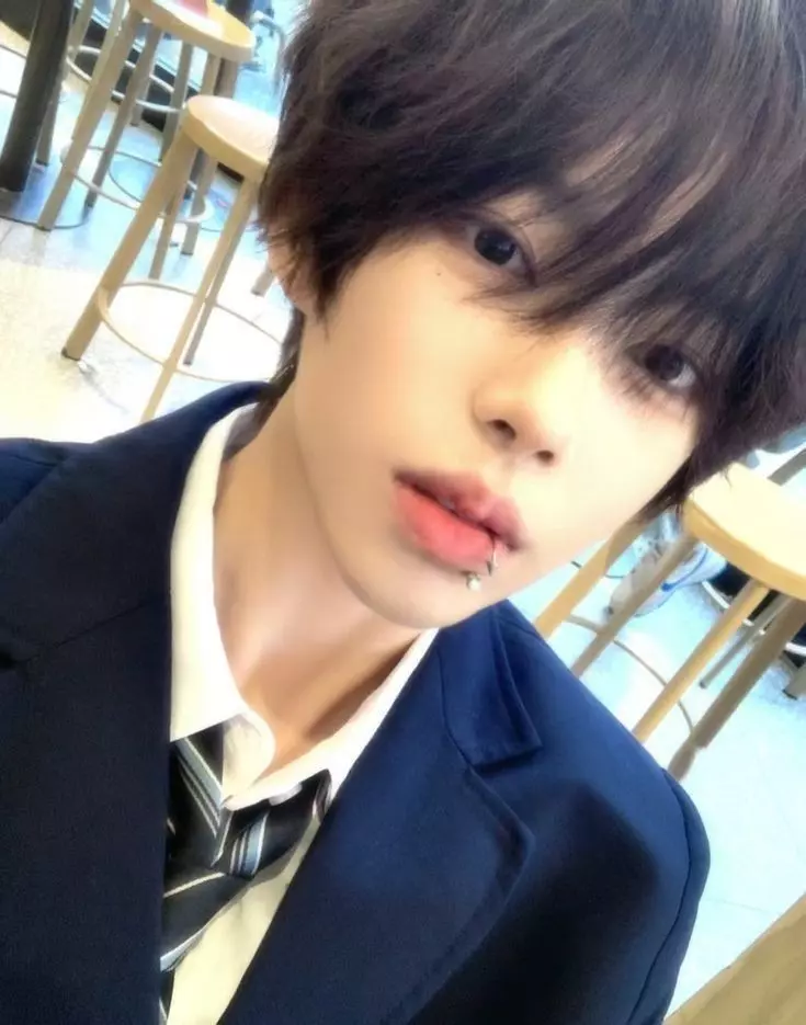 Chat with Daiki - Enjoy Free AI Character Roleplay | FlowGPT | Daiki RP