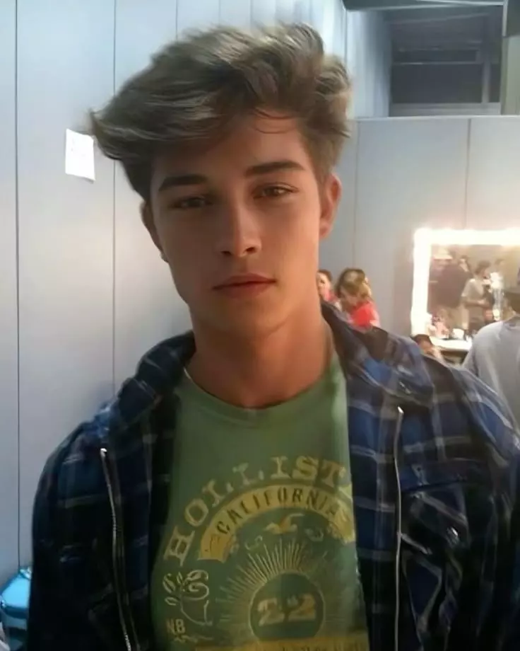 Chat with Chico Lachowski nsfw - Enjoy Free Unrestricted AI Character Roleplay No Filter ...