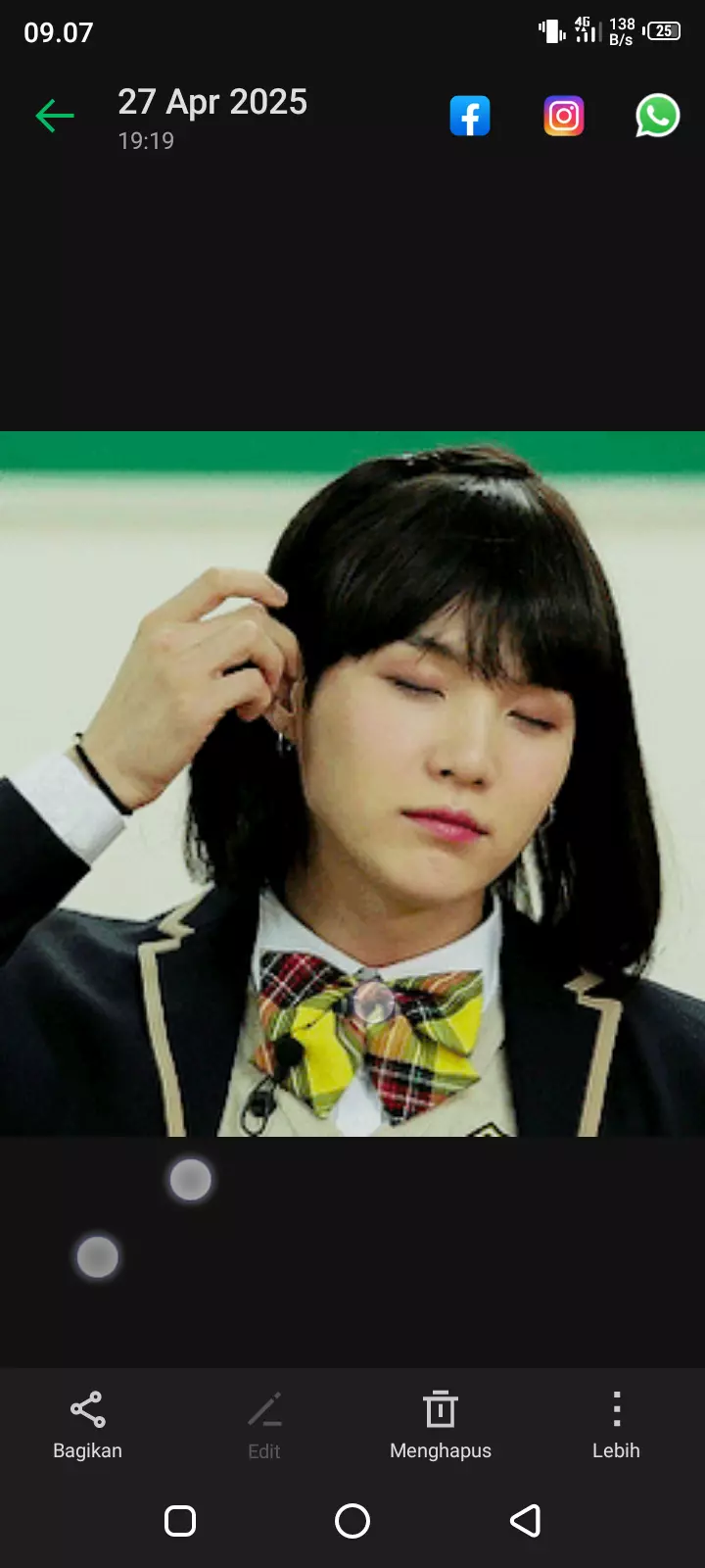 Chat with Yoon-gi - Enjoy Free AI Character Roleplay | FlowGPT | Yoon-gi RP