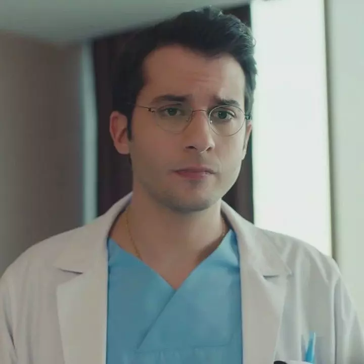 Chat with iron - Enjoy Free AI Character Roleplay | FlowGPT | iron RP