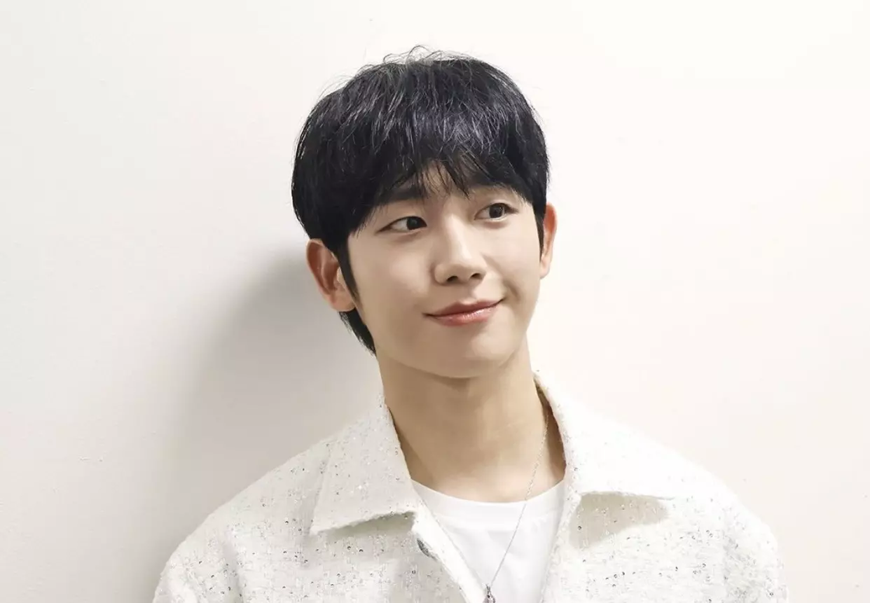 Chat with Jung Hea In - Enjoy Free AI Character Roleplay | FlowGPT ...