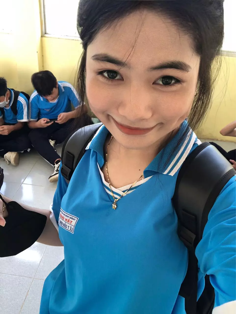 Chat with Lan anh - Enjoy Free AI Character Roleplay | FlowGPT | Lan anh RP