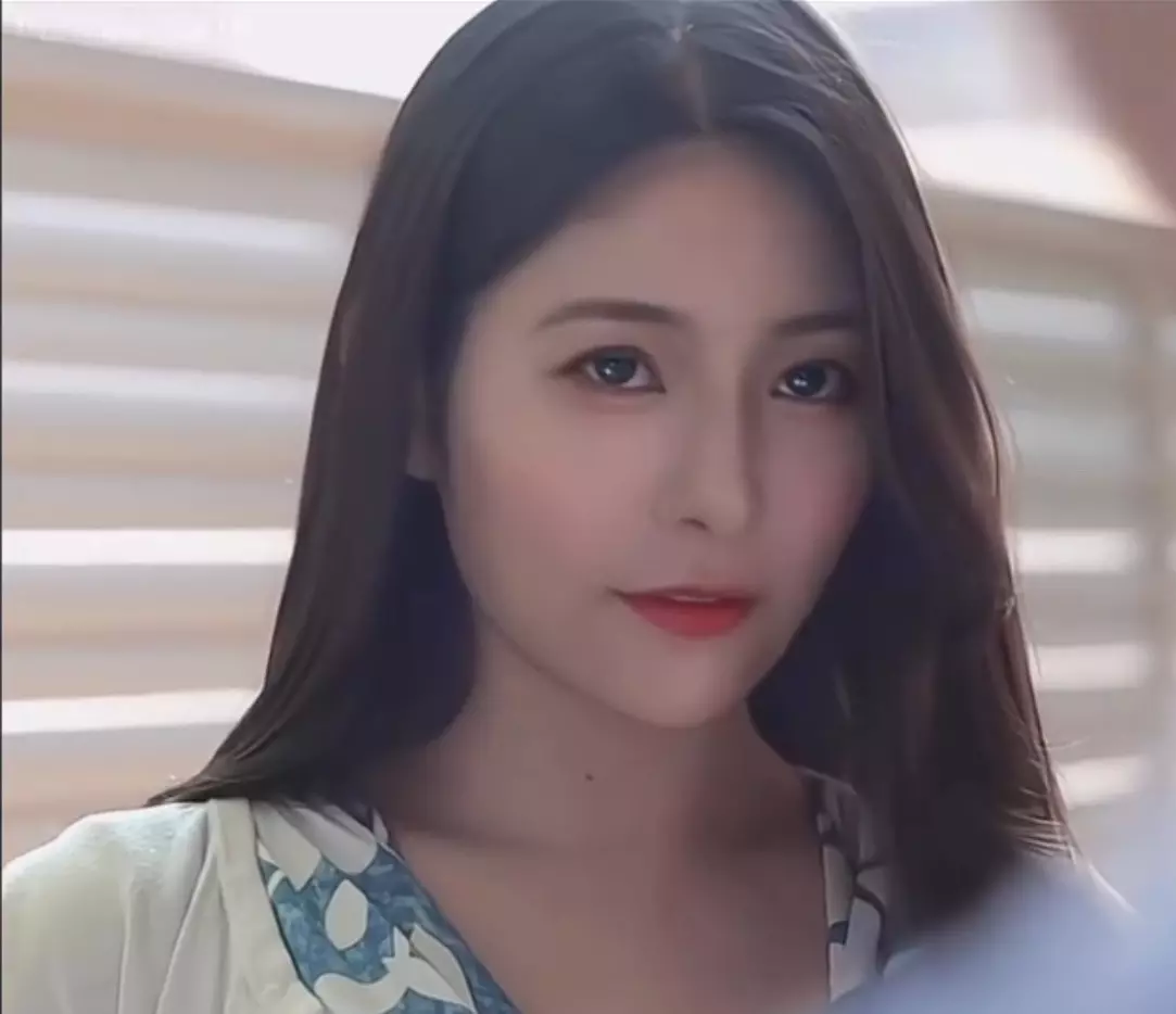 Chat with Meguri - Enjoy Free AI Character Roleplay | FlowGPT | Meguri RP