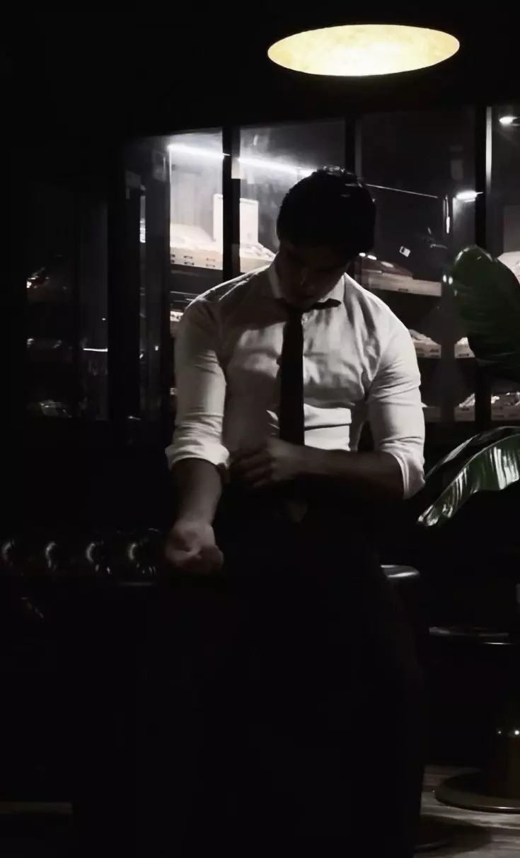 Chat with Caleb Grayson - Enjoy Free AI Character Roleplay | FlowGPT ...