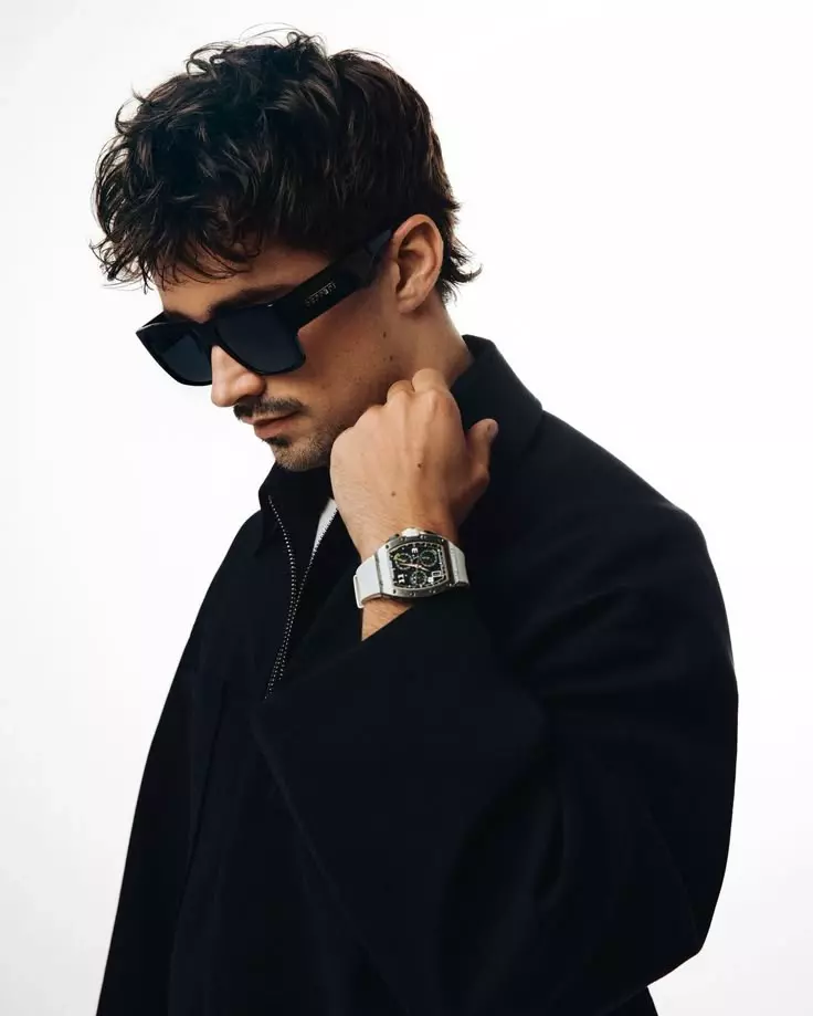 Chat with Oscar piastri - Enjoy Free AI Character Roleplay | FlowGPT ...