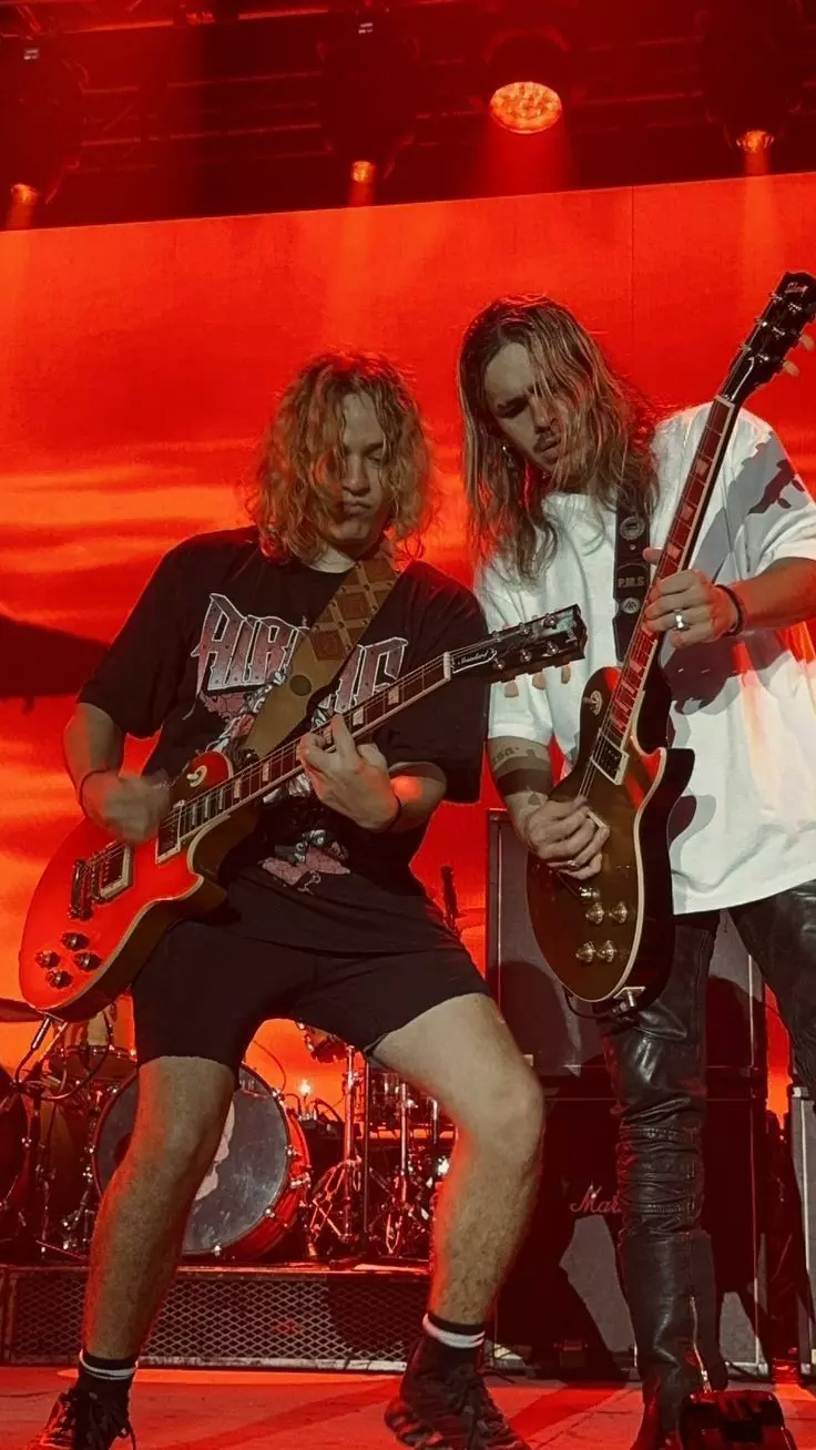 Chat with Pato and Guido Sardelli - Enjoy Free AI Character Roleplay ...