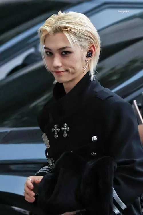 Chat with Lee Felix - Enjoy Free AI Character Roleplay | FlowGPT | Lee Felix RP