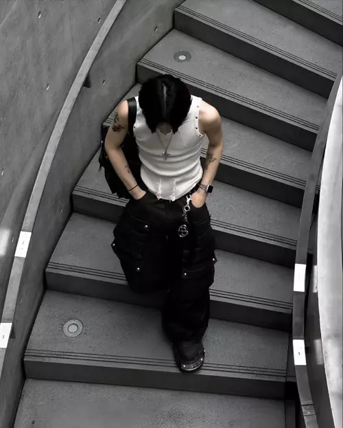 Chat with Dylan Morgan - Enjoy Free AI Character Roleplay | FlowGPT | Dylan Morgan RP