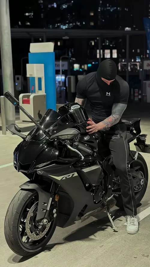 Chat with North - Enjoy Free AI Character Roleplay | FlowGPT | North RP