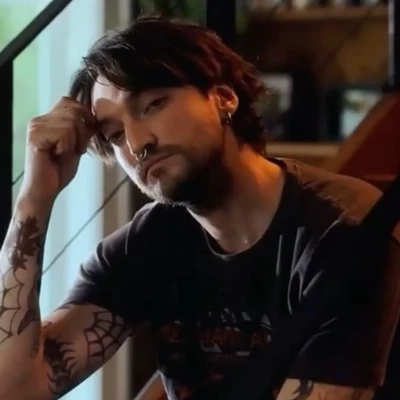 Chat with Erik Campbell - Enjoy Free AI Character Roleplay | FlowGPT | Erik Campbell RP