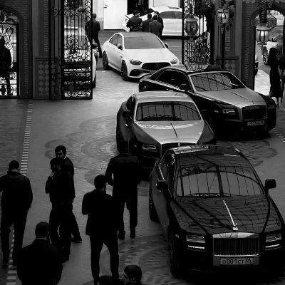 Chat with Luca Moretti - Enjoy Free AI Character Roleplay | FlowGPT | Luca Moretti RP