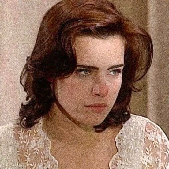 Chatgpt prompt & Character creator profile - Rayle Larue