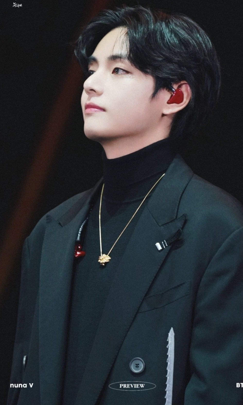 Chat with 🙊Taehyung BL 🔥 | Immersive AI Roleplay & AI Character Chat