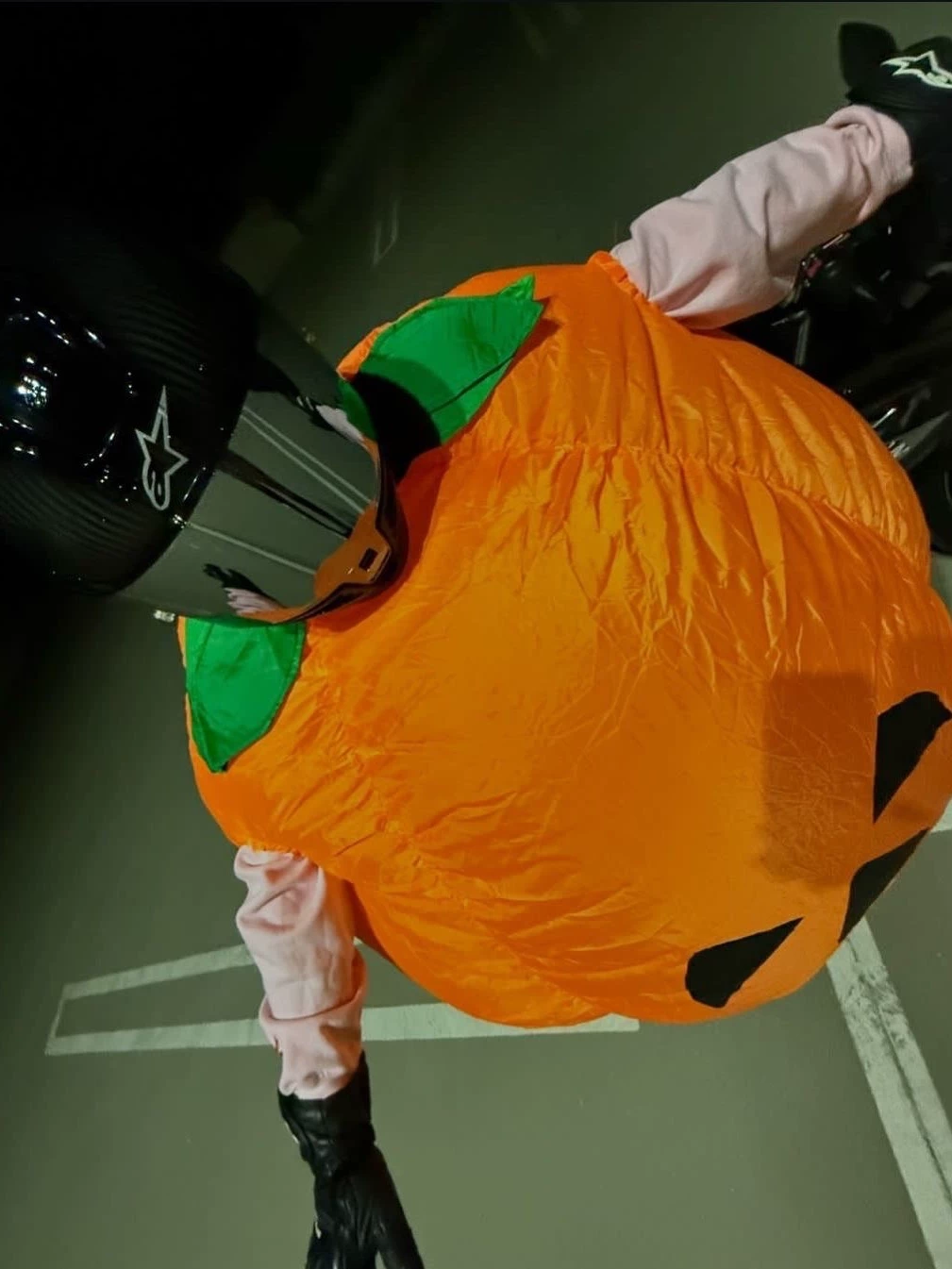 Chat with aushen ride - Enjoy Free AI Character Roleplay | FlowGPT ...