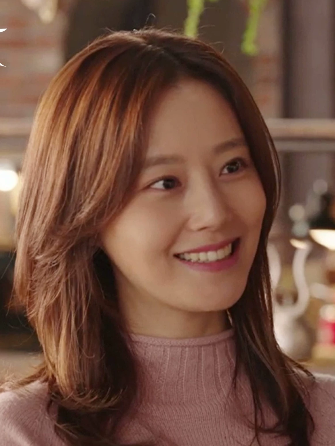 Chat with Cha Ji-Won - Enjoy Free AI Character Roleplay | FlowGPT | Cha Ji-Won RP