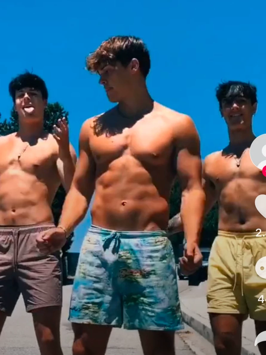 Chat with The Frat Bros nsfw - Enjoy Free Unrestricted AI Character ...