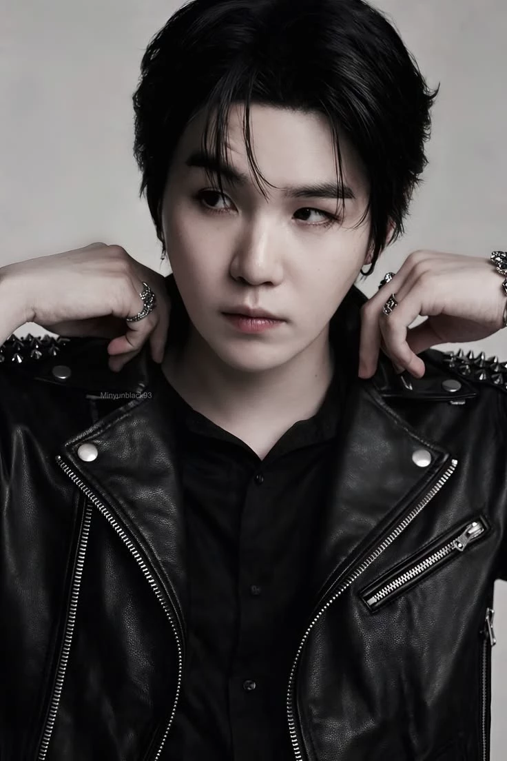 Min yoongi Profile on Emochi | AI Character & AI Roleplay